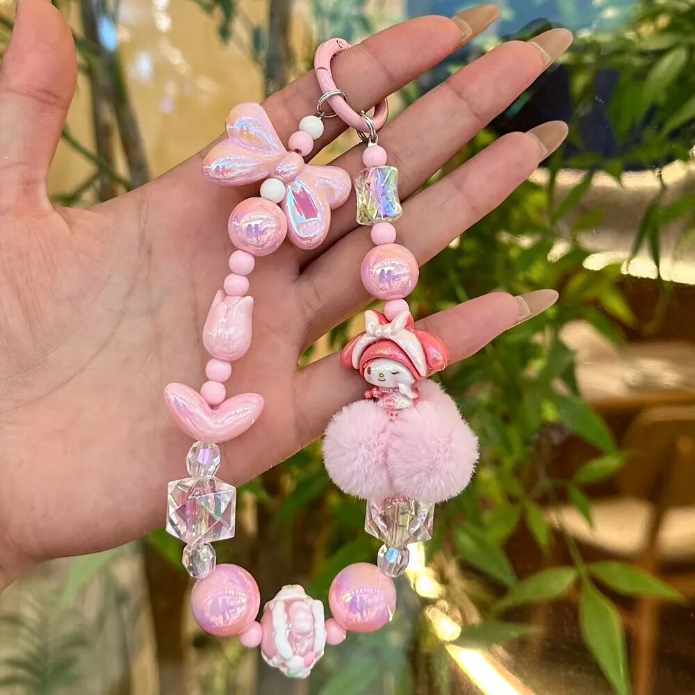Многофункциональный брелок-браслет Sanrio с помпонами (My Melody, Kuromi, Cinnamoroll) - Для телефона, камеры, рюкзака или как браслет, ручная роспись бусин