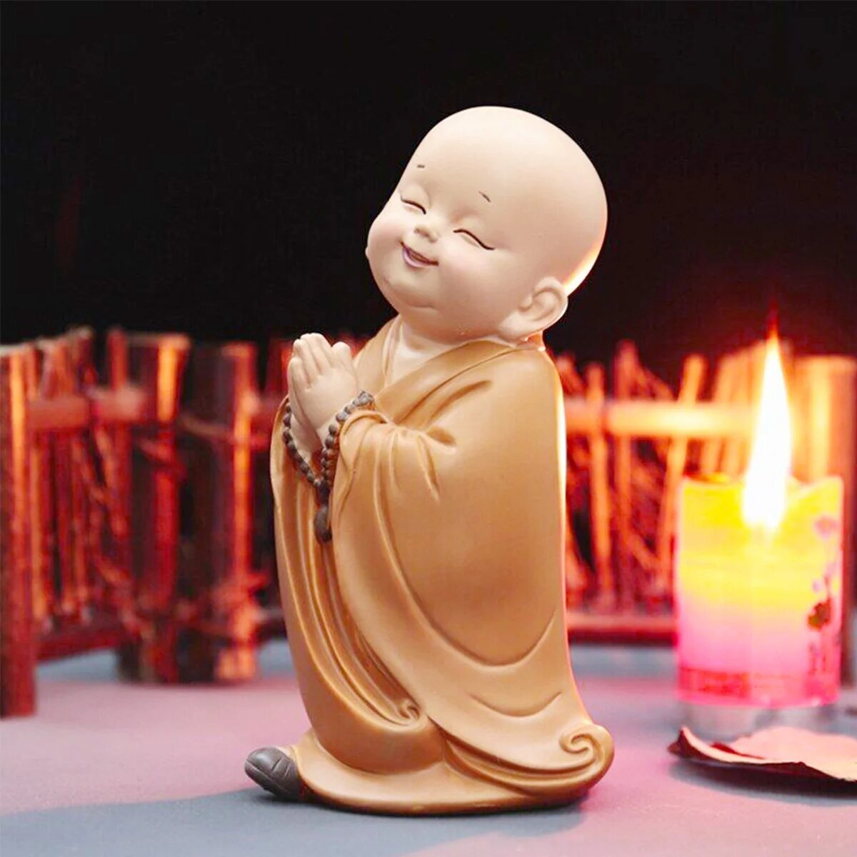 Статуэтка монаха из смолы, цвет Buddhist bead tilted