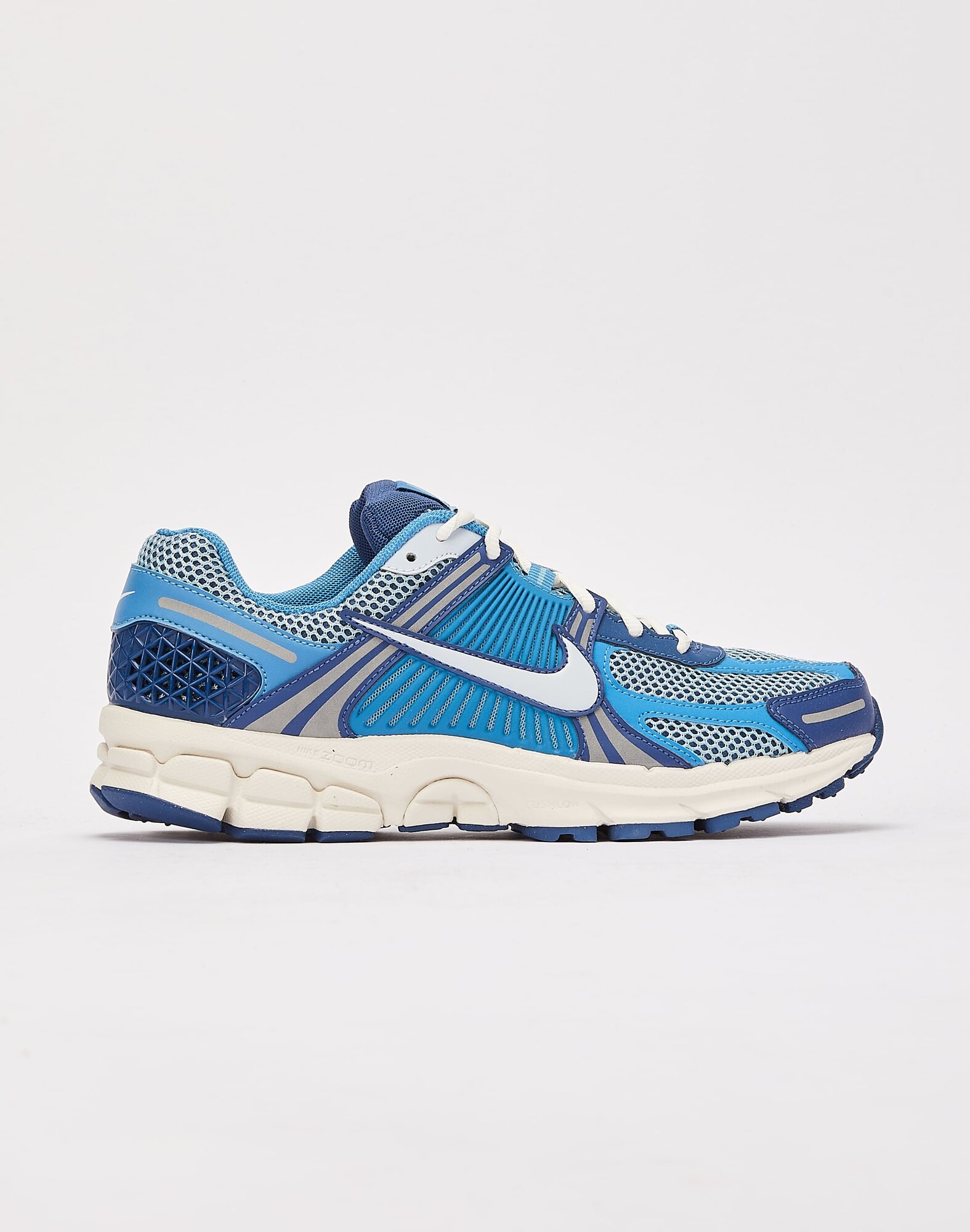 Кроссовки Nike Zoom Vomero 5