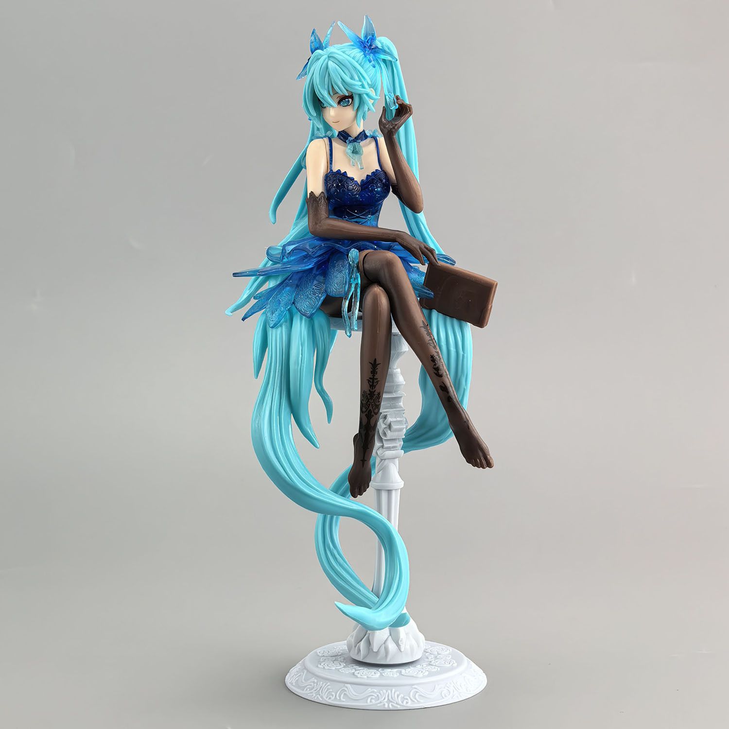 Фигурка Хацунэ Мику Hatsune Miku Vocaloid, милая аниме статуэтка для авто и корпуса ПК