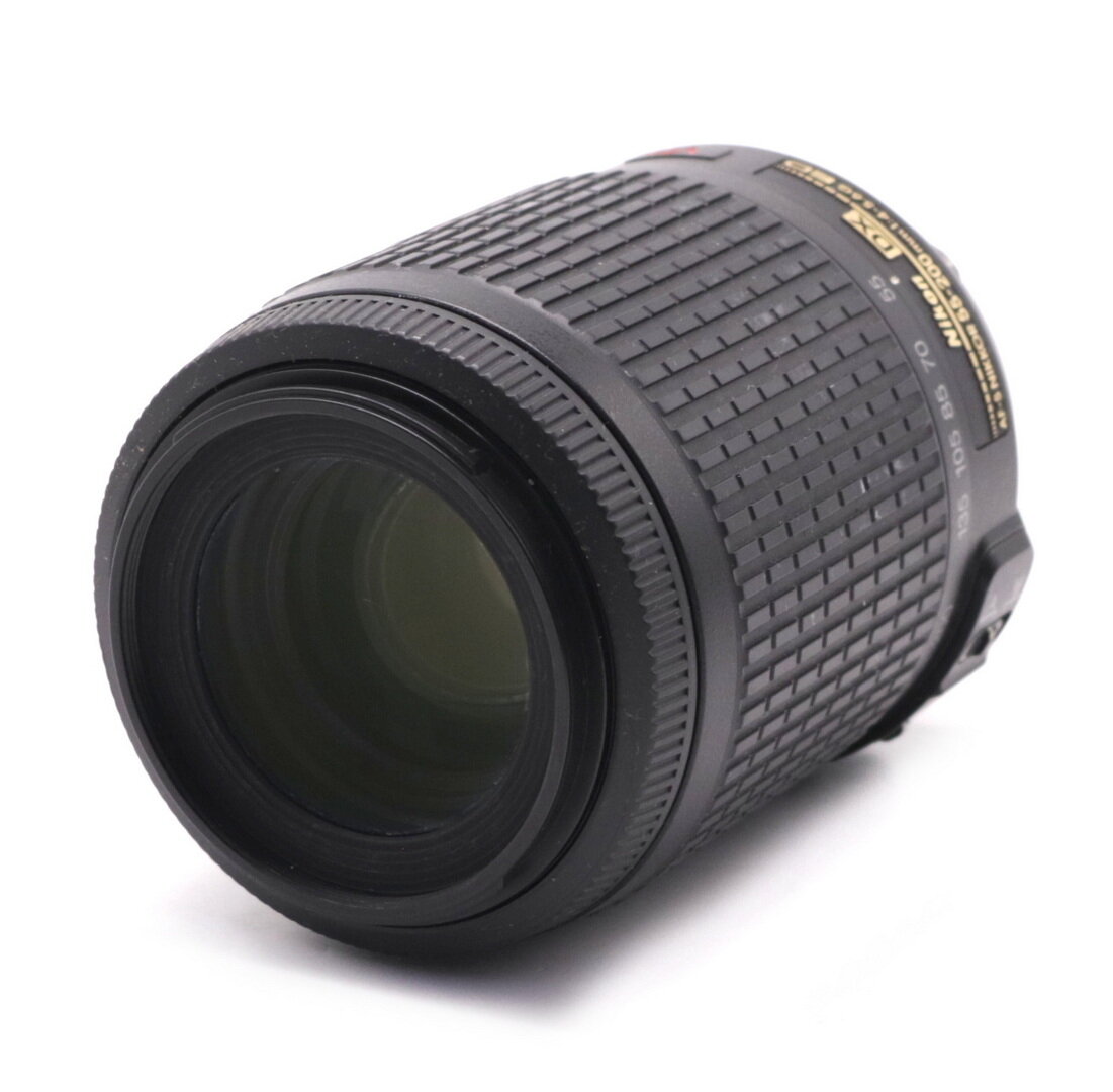 Объектив Nikon 55-200mm f/4-5,6G AF-S DX VR IF-ED Zoom-Nikkor