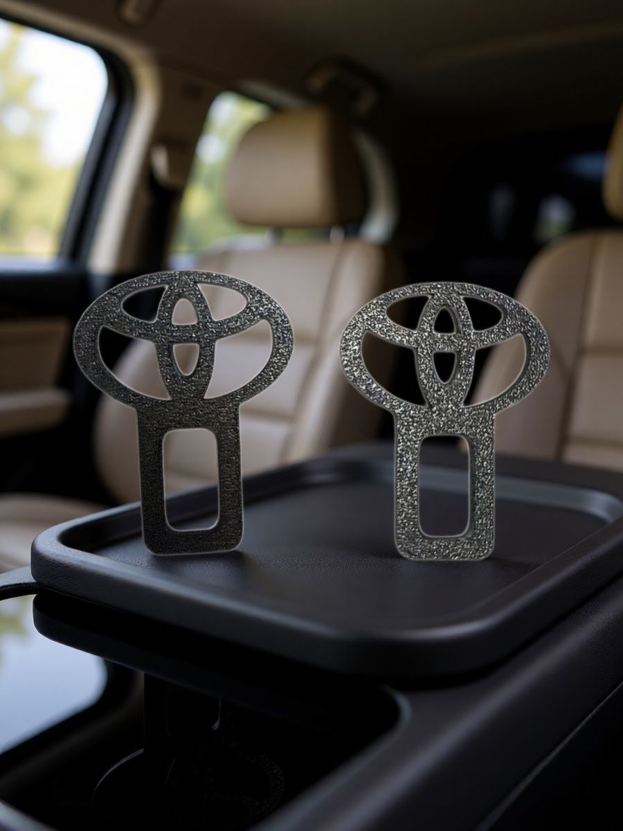 Вставки ремня безопасности TOYOTA