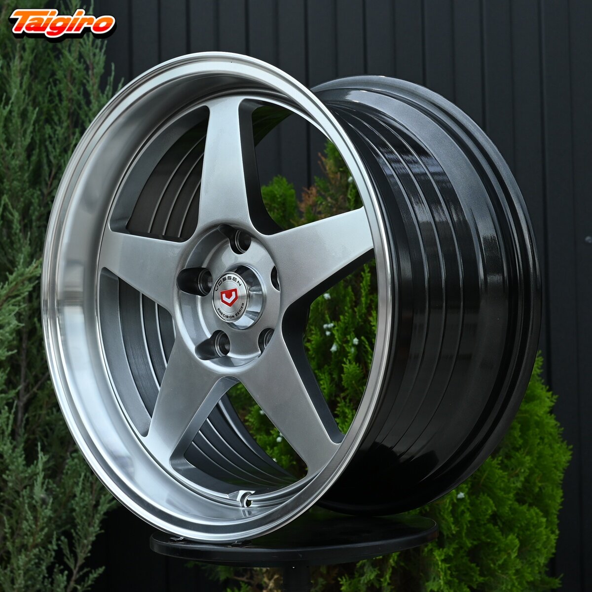 Комплект литых дисков R17 Taigiro EVO 8.5J ET33 5*114.3 Темный хром (F146)