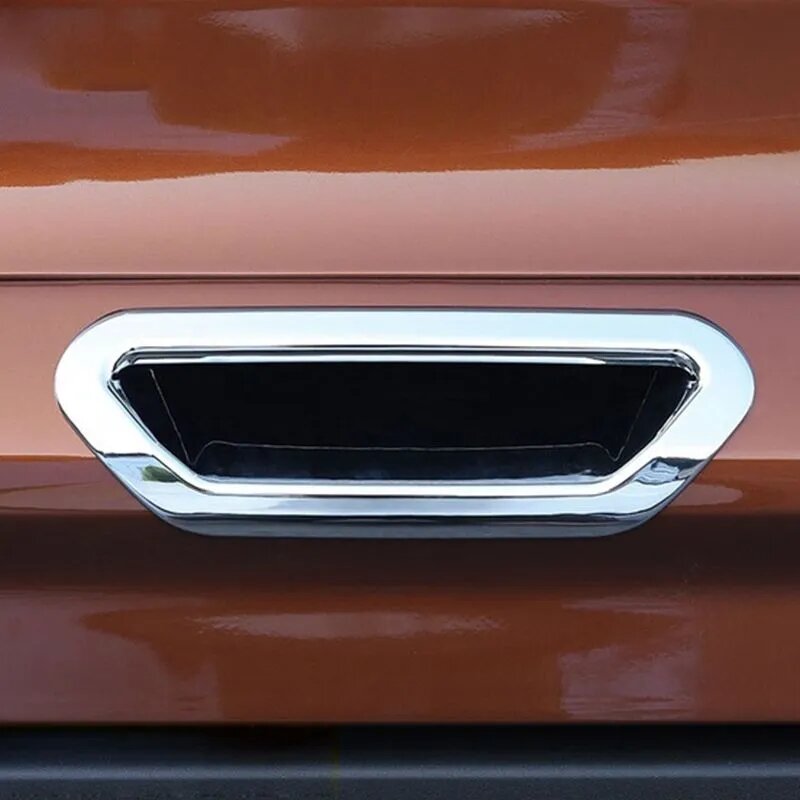 Накладка на ручку задней двери багажника Ford Escape / Kuga 2013-2018, хромированная Chrome .