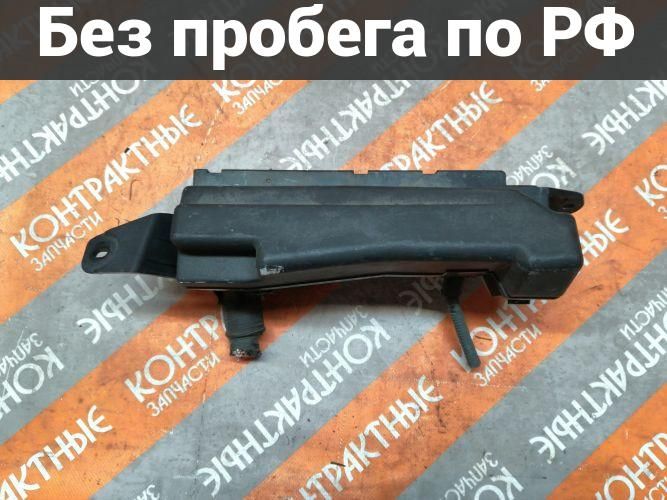Блок предохранителей с пробегом Toyota Avensis AZT250