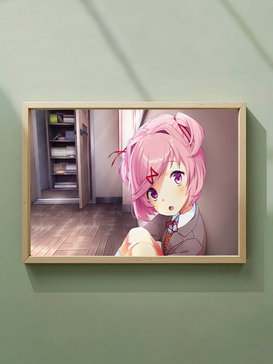 Постер, плакат на стену "Сайори у двери: игра Doki Doki Literature Club" 42 см х 29,7 см (А3) Без Рамы
