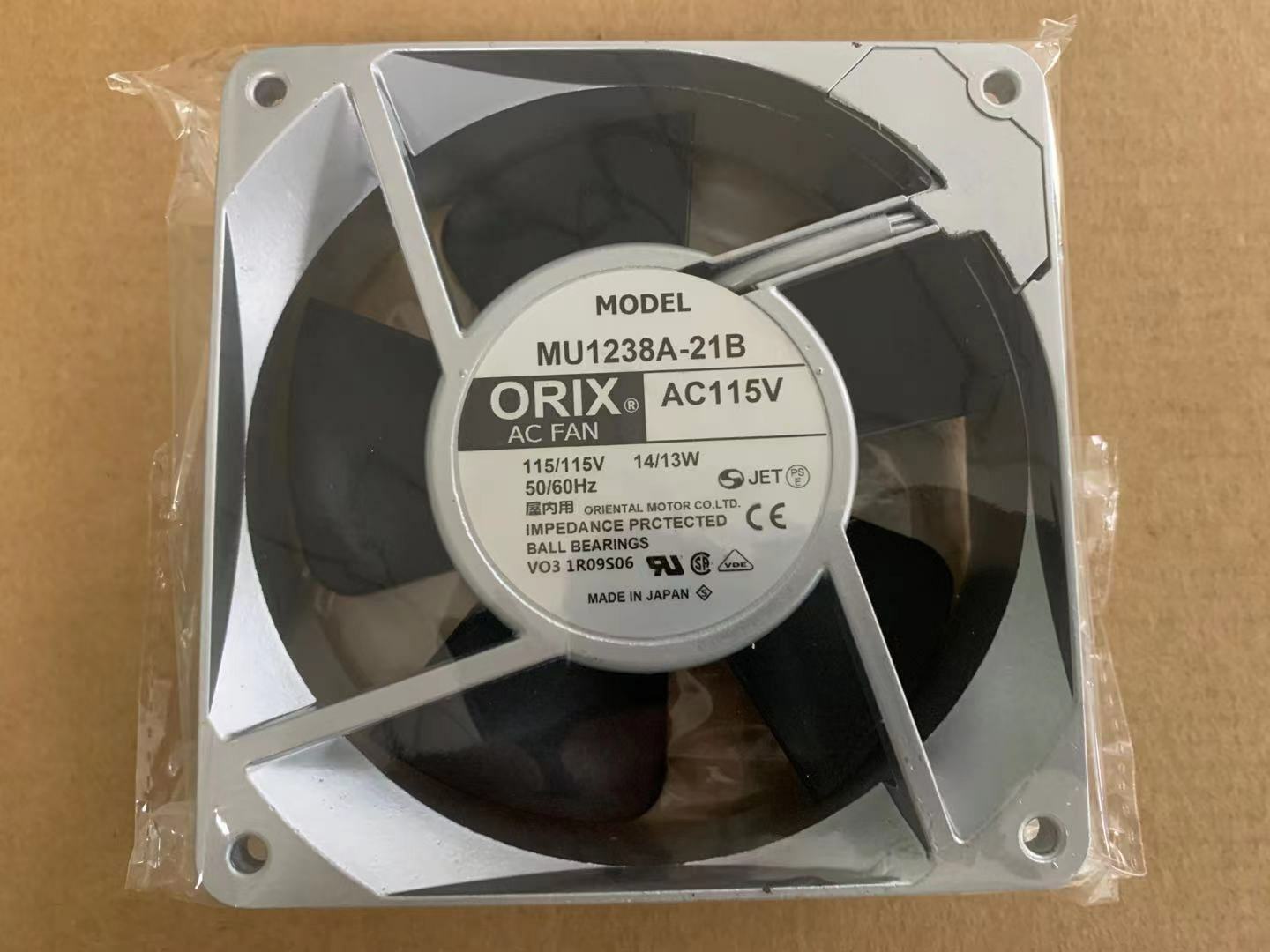 ORIX MU1238A-21B AC115V 14 / 13W 120 * 120 * 38 мм 120 мм вентилятор -