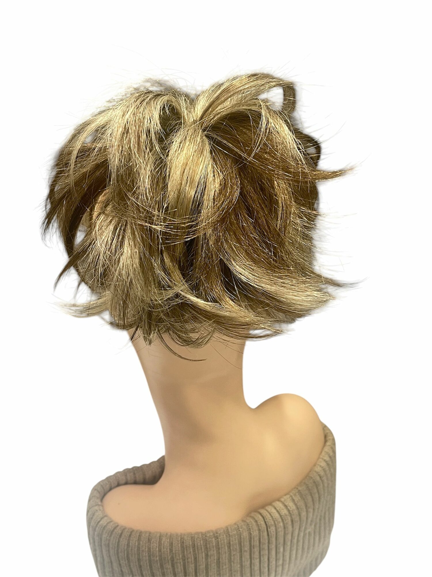 Best Wigs Короткий шиньон на крабе моделируемый Карина, цвет русый с мелированием