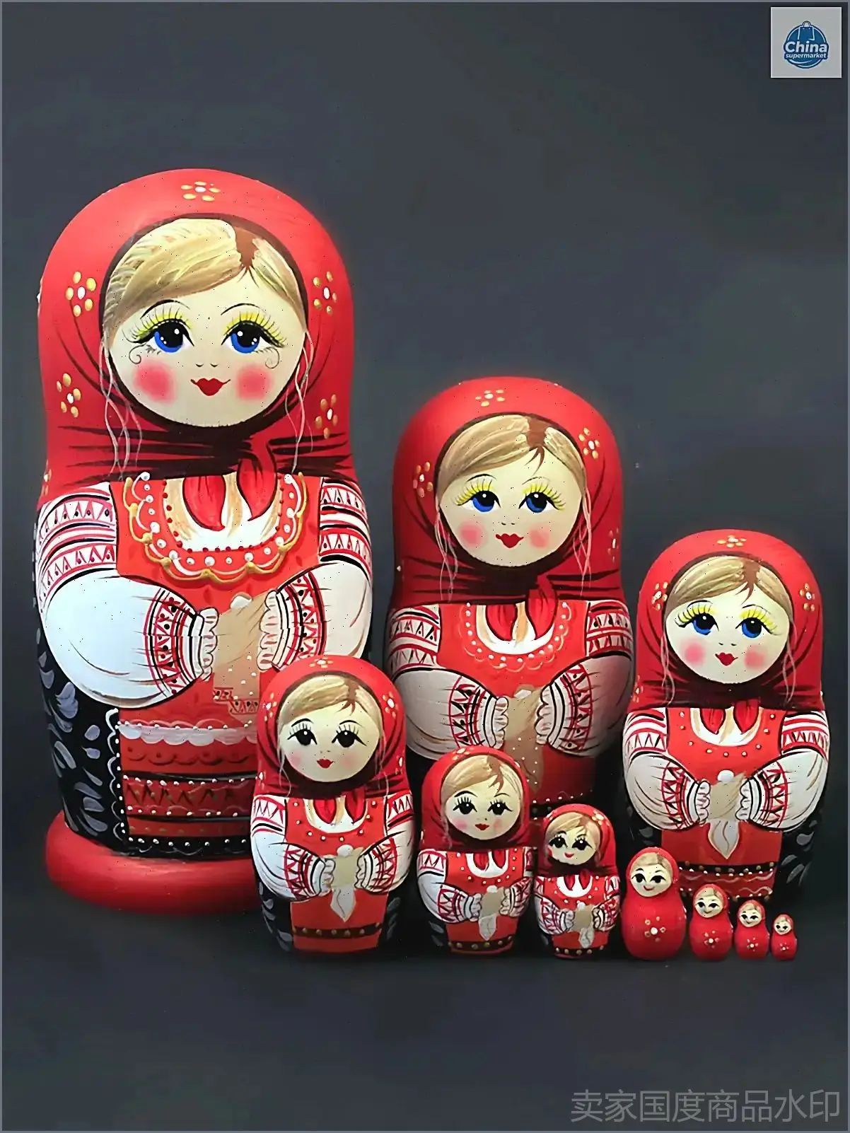 Сувенирная матрешка, расписная деревянная кукла, русский народный промысел