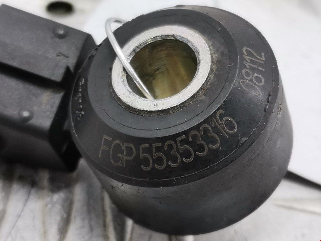 Датчик детонации / 1975160 55353316 55353316 для Opel Astra H (с пробегом)