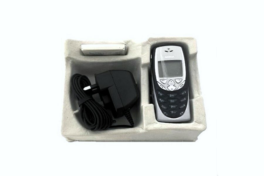 Оригинальный операторский раритетный мобильный телефон Nokia 8310 Glacier Комплект из Великобритании
