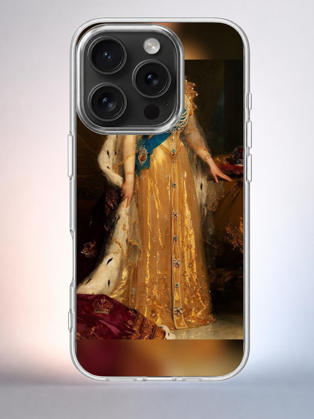 Чехол iPhone 15 Pro Королева в Y2K Indie Sleaze