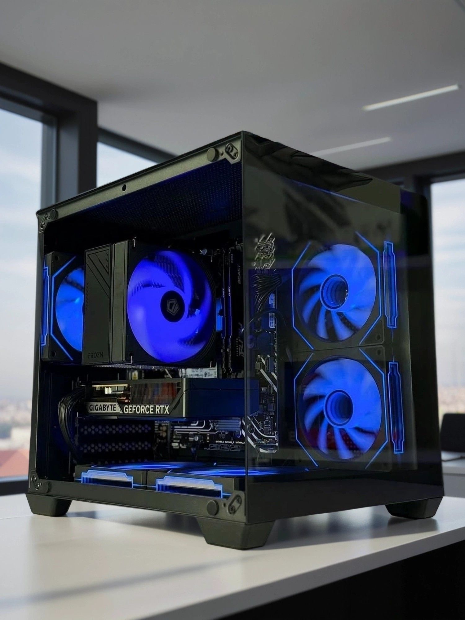 Системный блок KWIK G5 (AMD Ryzen 7 8700F, ОЗУ 32 ГБ DDR5, SSD 1000 ГБ, NVIDIA GeForce RTX 4070 Ti SUPER 16 ГБ, Windows 11 Pro), хром