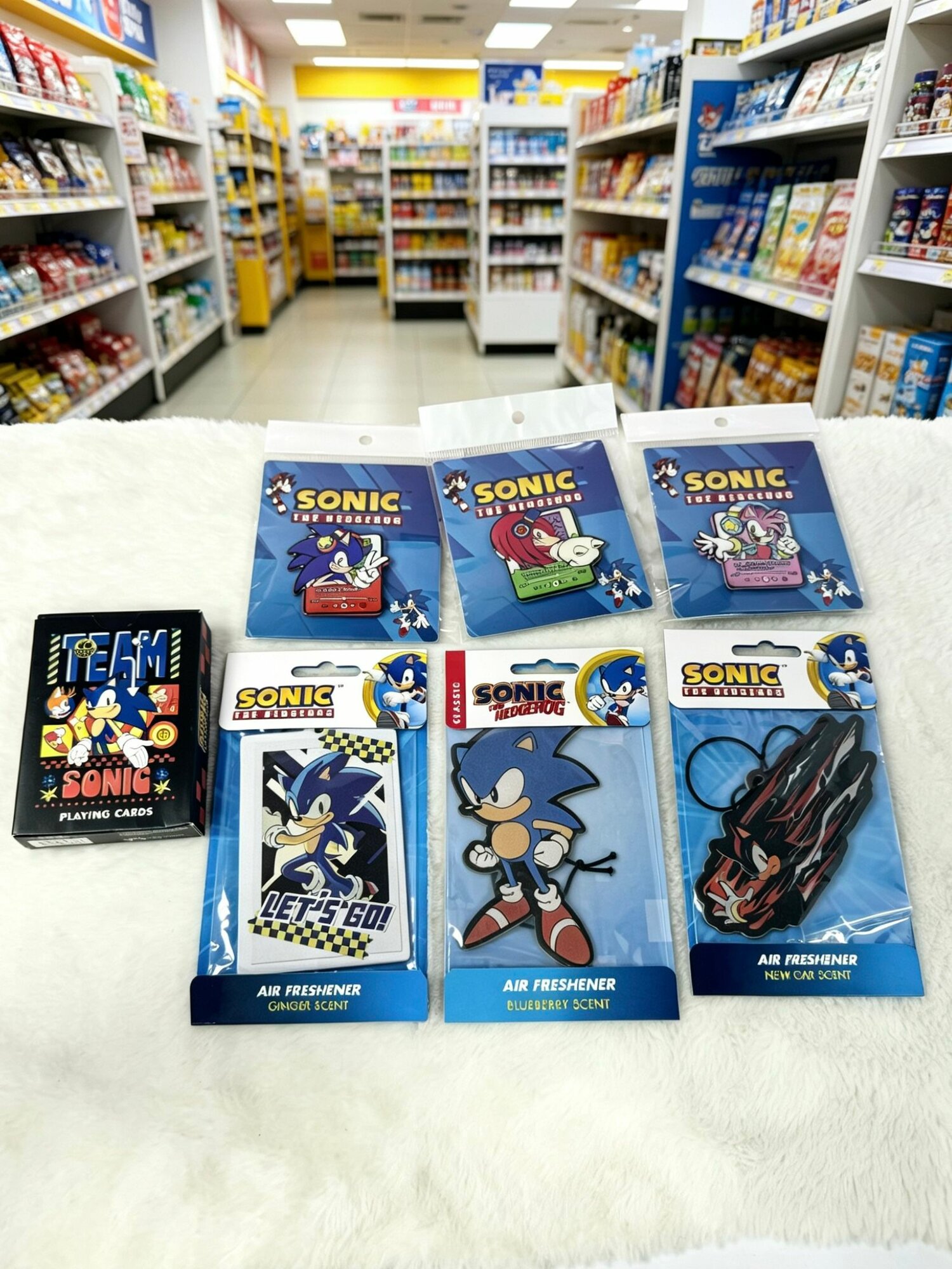 Подарочный набор аксессуаров Sonic: 3 пластиковые броши, 3 автомобильных ароматизатора, колода игральных карт, коллекционный комплект для фанатов