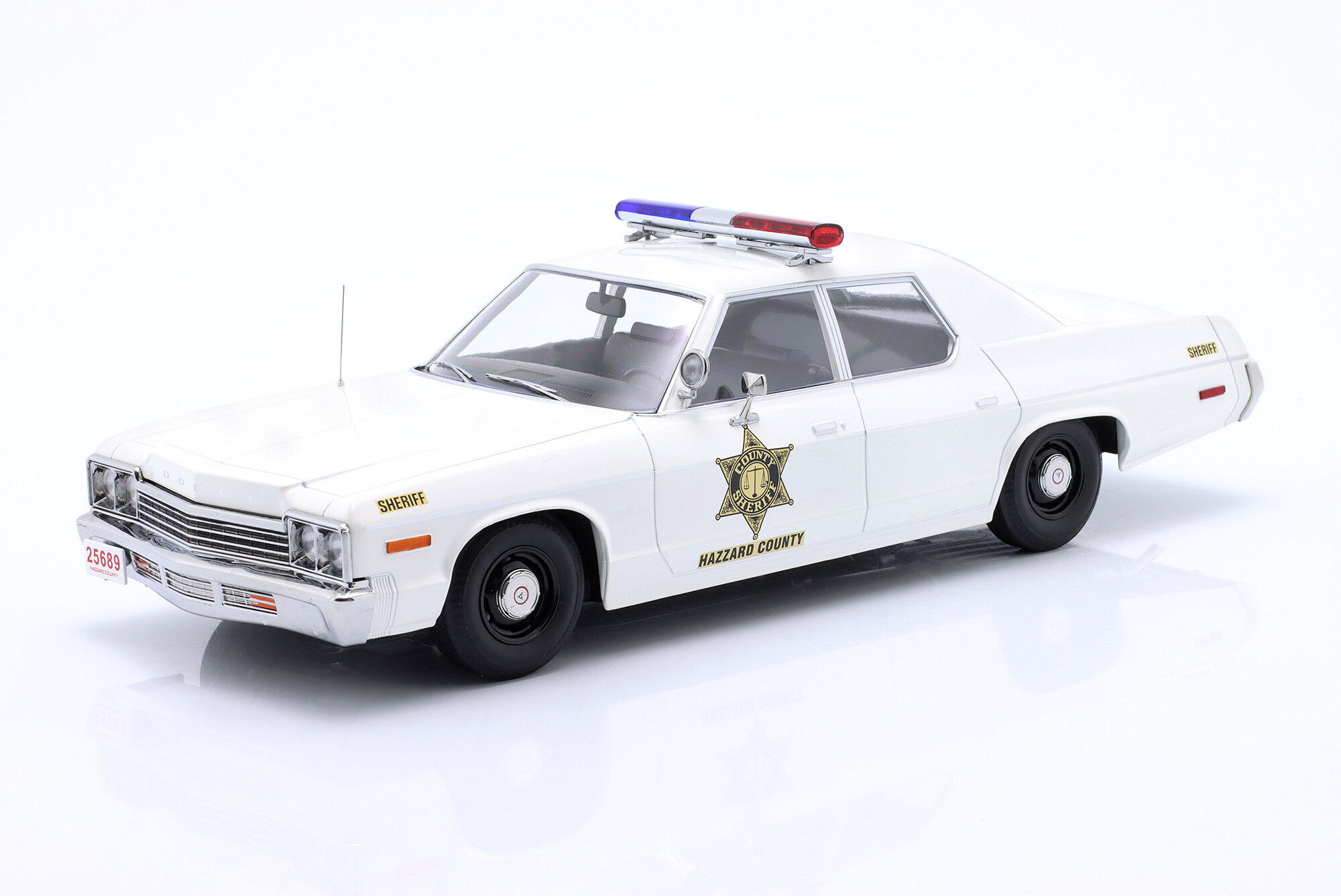 Модель коллекционная KK-SCALE Dodge monaco hazzard county police 1974