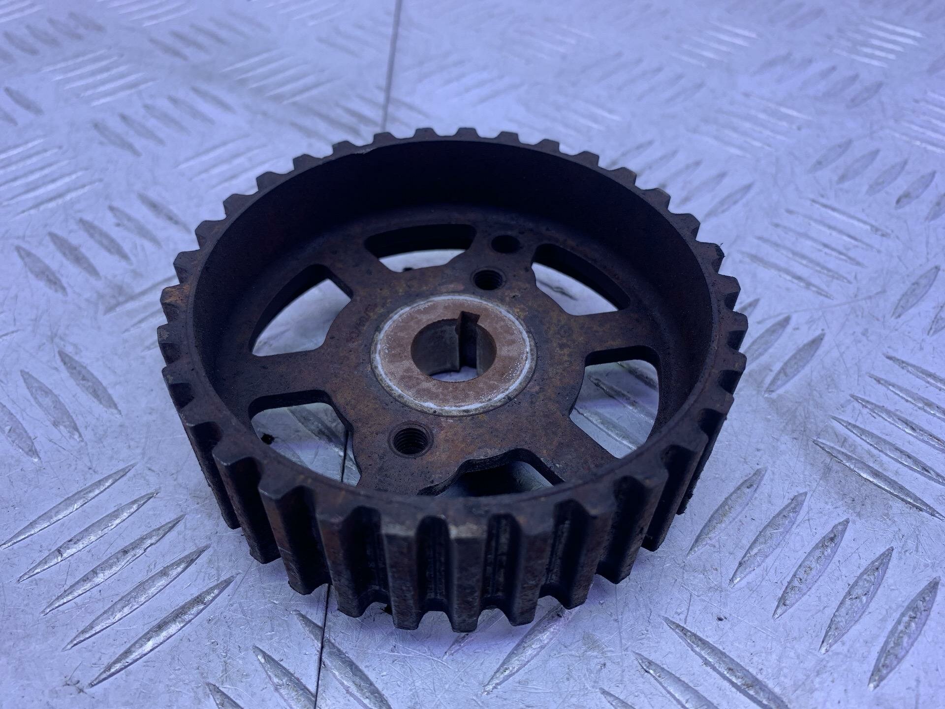 Звездочка (шкив) ТНВД Ford Focus 2 (2004 - 2008) 9636947780