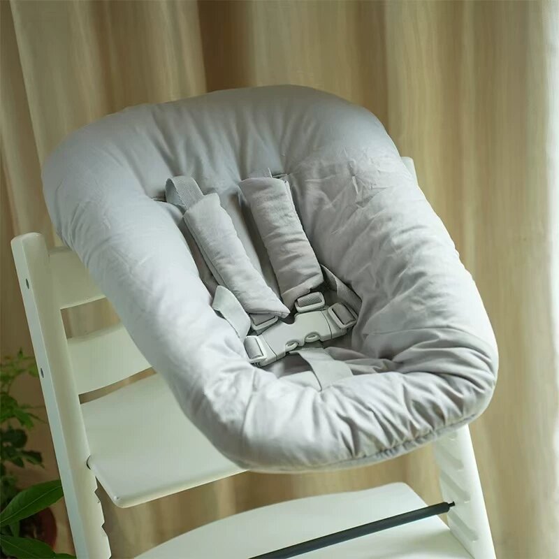 Чехол для детской люльки Stokke New Born Set серый, 100% хлопок с хлопком и страховочным ремнем