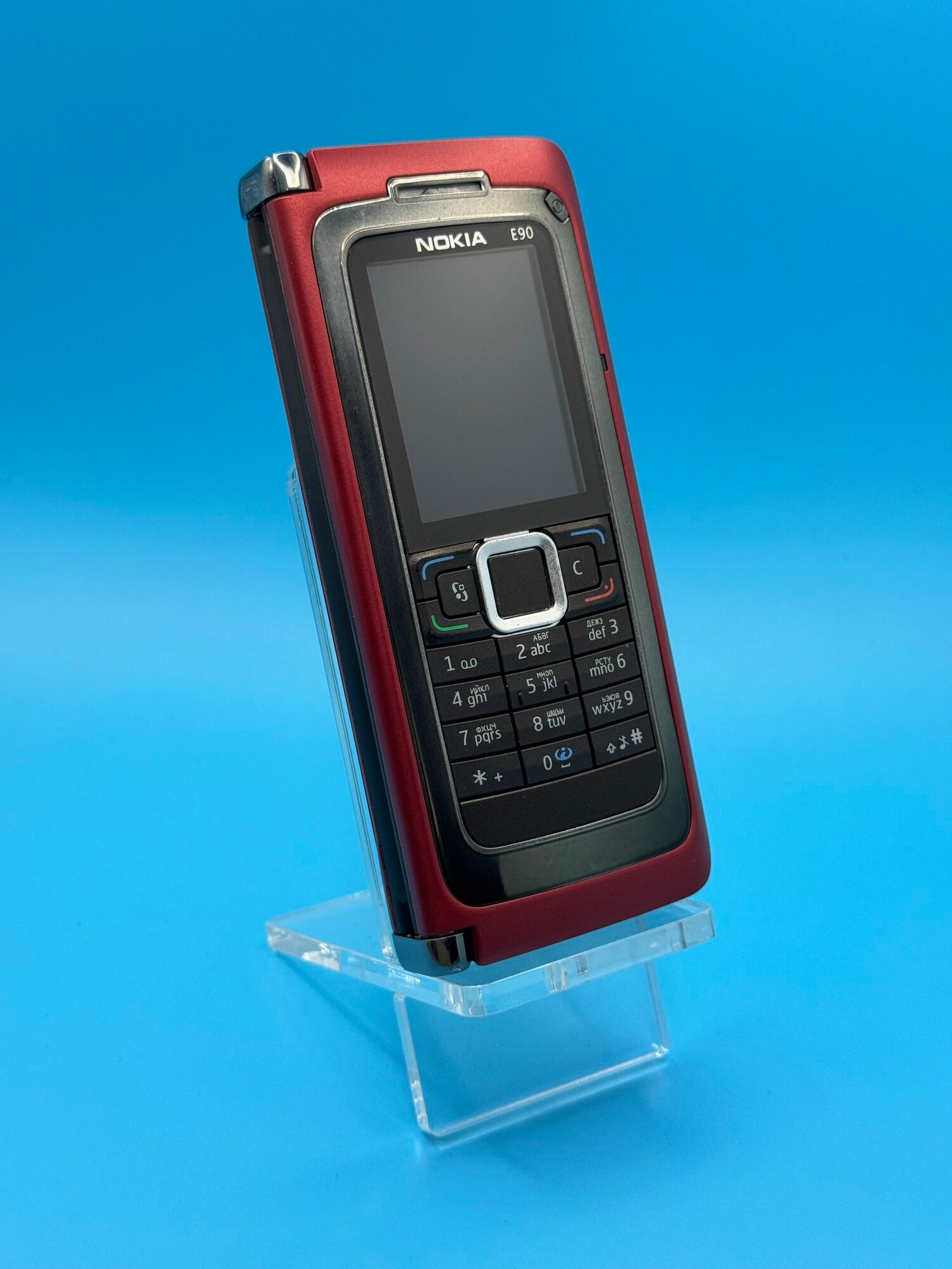 Мобильный телефон Nokia E90 Communicator