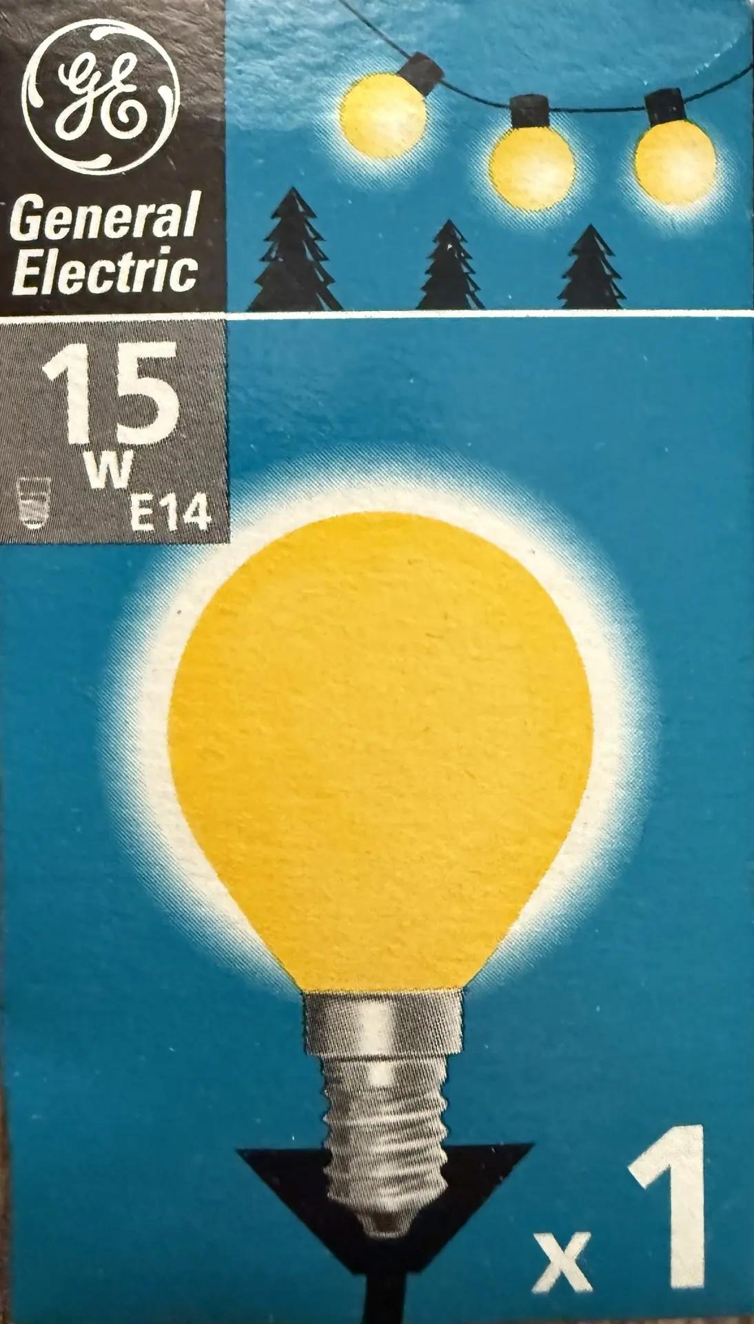 Лампочка накаливания General Electric classic 15W, E14, 230V, цвет желтый