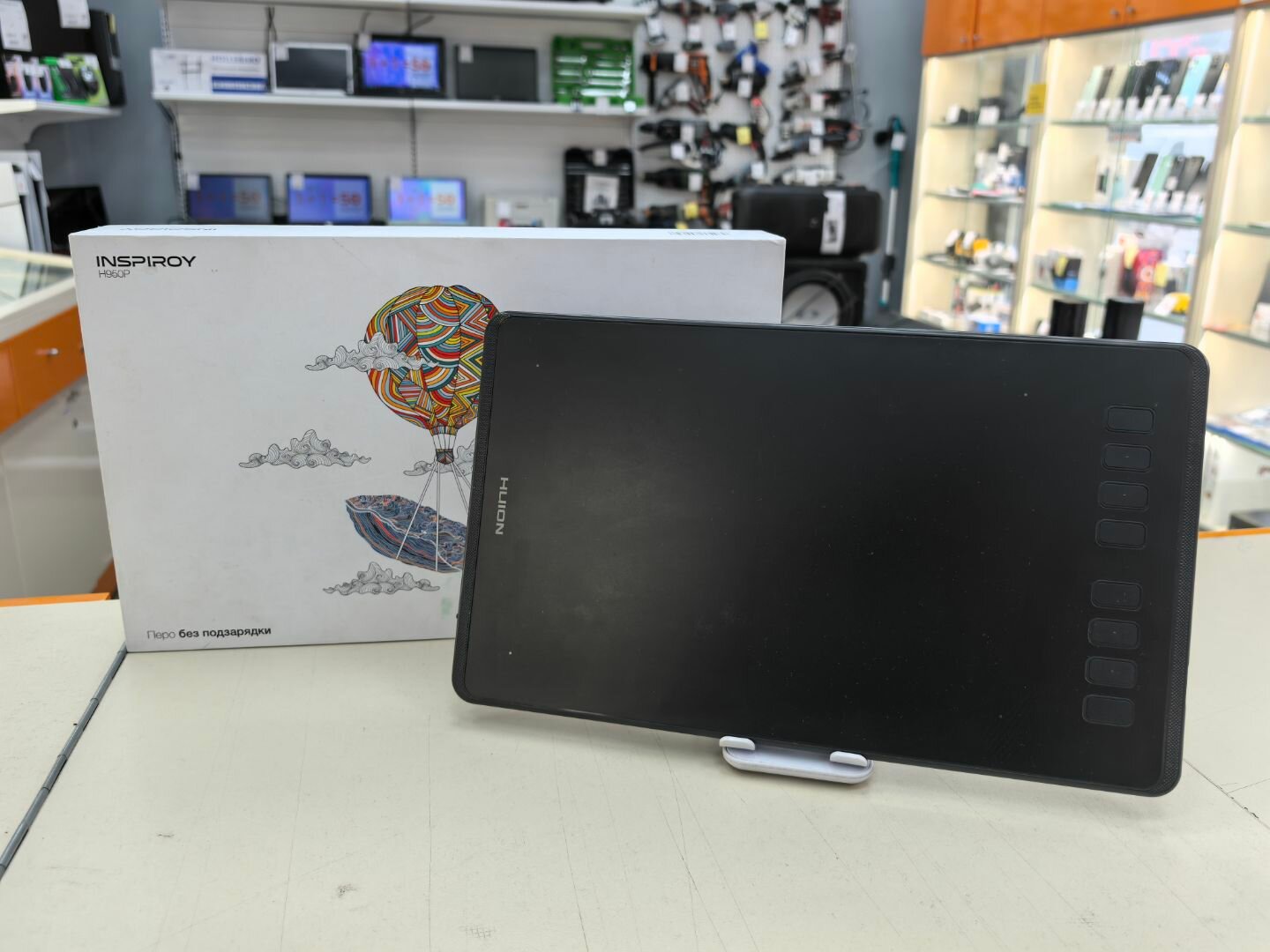 Графический планшет HUION Inspiroy H950P. б/у