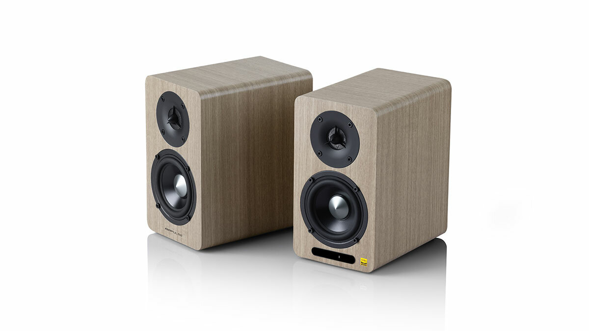 Акустическая система AIRPULSE A60 Орех, полочная, Bluetooth 5.1, Hi-Fi
