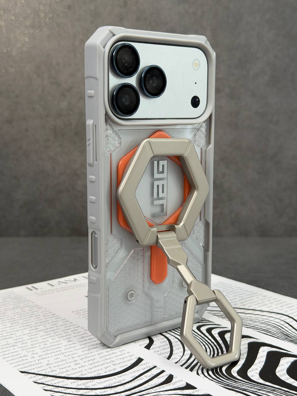 Подставка магнитная - держатель UAG для iPhone 12 - 17 Pro Max и Android / Титан