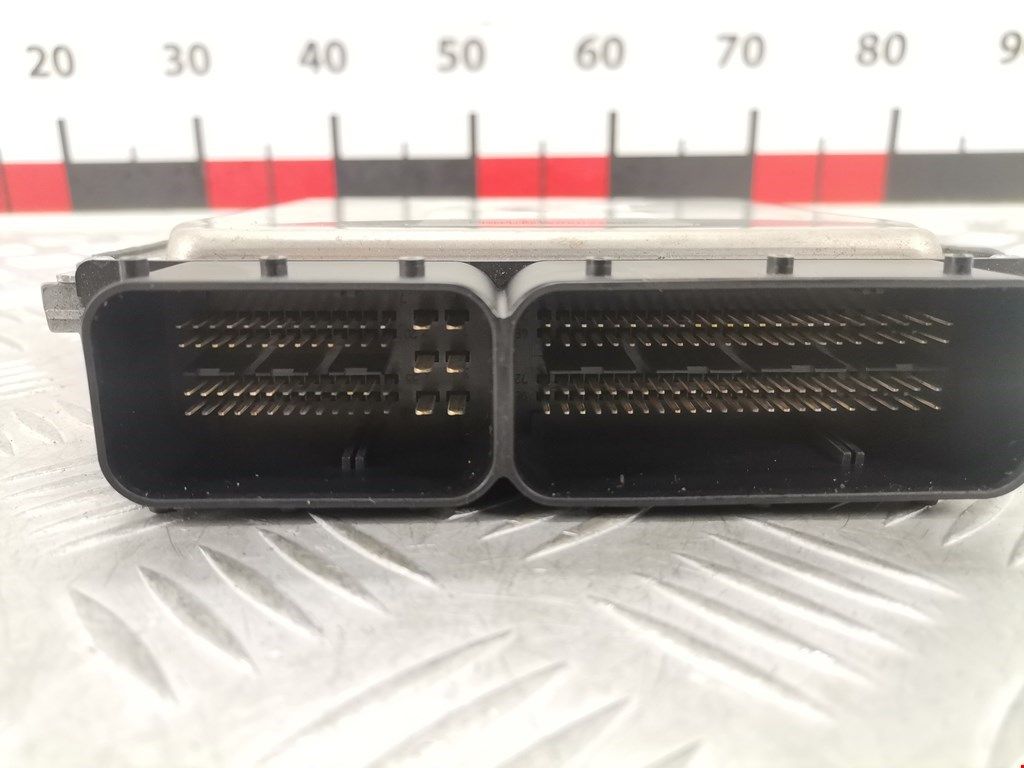 Блок управления двигателем / 1384602 28254848 A6519009302 для Mercedes Vito (W639) (с пробегом)
