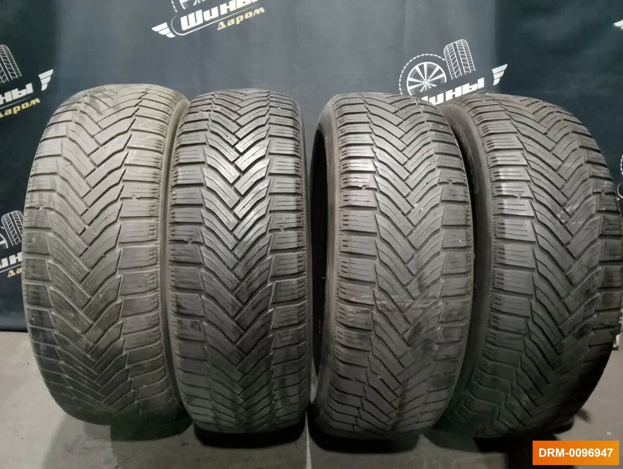 Комплект (4 шт) зимних БУ шин Michelin Alpin 6 215/65 R16 40% износ 8268303001