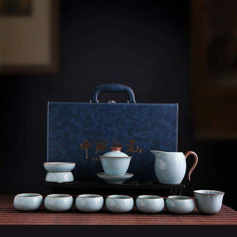 Чайный сервиз Ru Kiln Kung Fu — отличный подарок для корпоративных мероприятий, клиентов, в качестве бонуса для сотрудников, на ежегодных собраниях компании и в качестве деловой сувенирной продукции