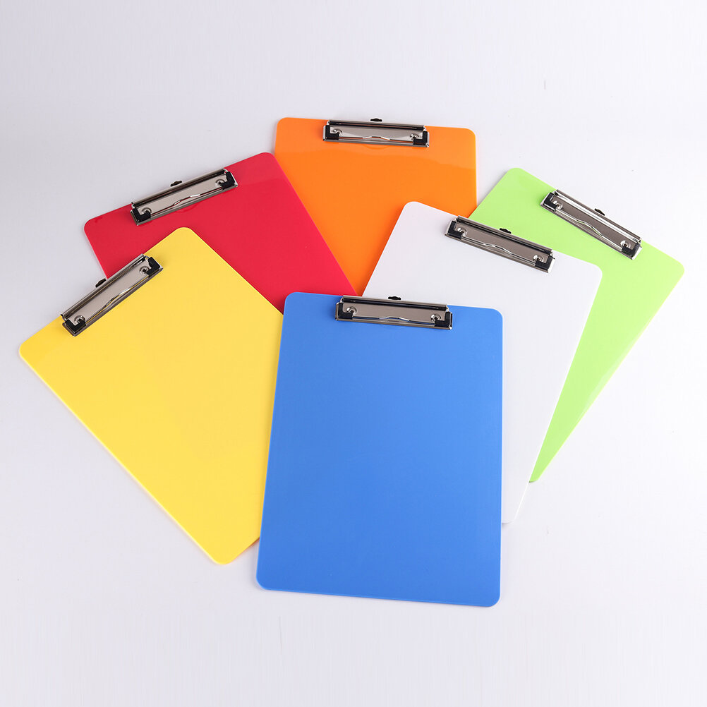 Доска Для Записей A4 С Клипсой 4 Шт Цветная 32.00X22.50X1.00Cm