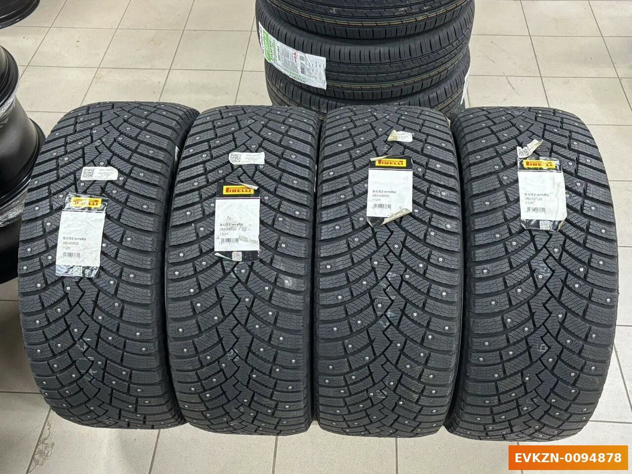 Комплект (4 шт) зимних БУ шин Pirelli Scorpion Ice Zero 2 285/45 R20 без пробега 8343181023