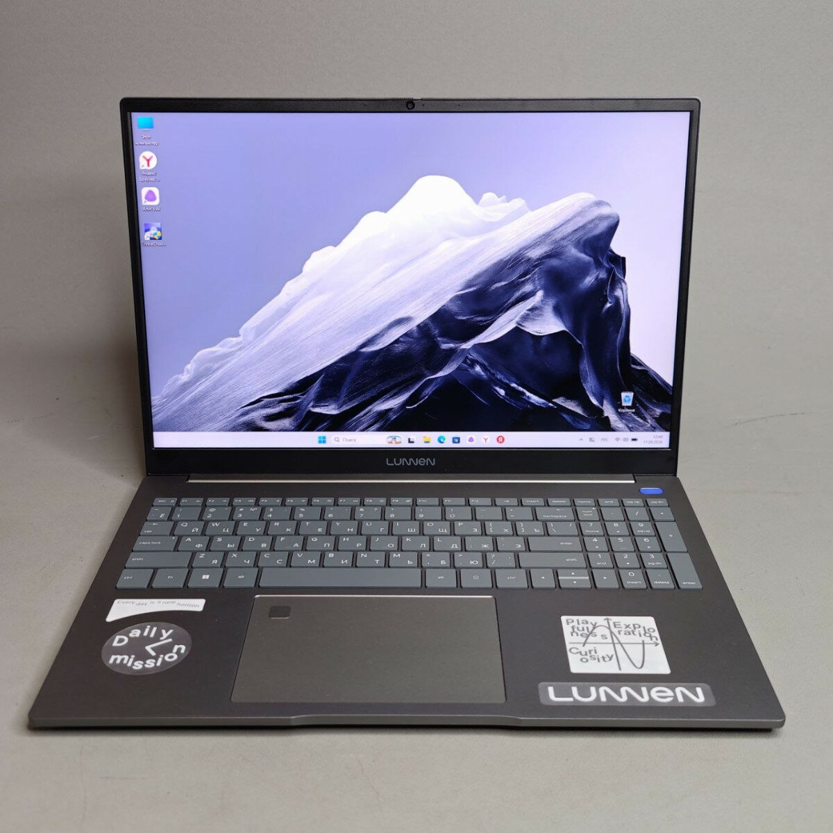 16'' Ноутбук Lunnen Ground 16 (LL6fawg07), серебристый