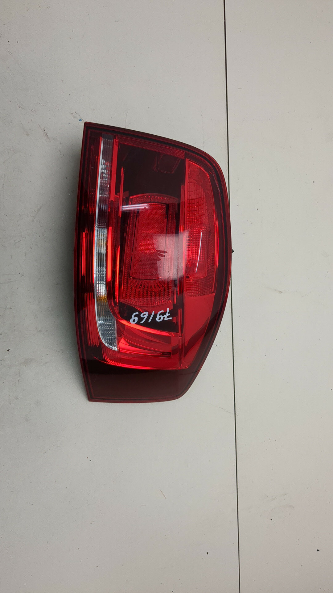 Фонарь (задний) правый Audi A3 (8P) Б/У