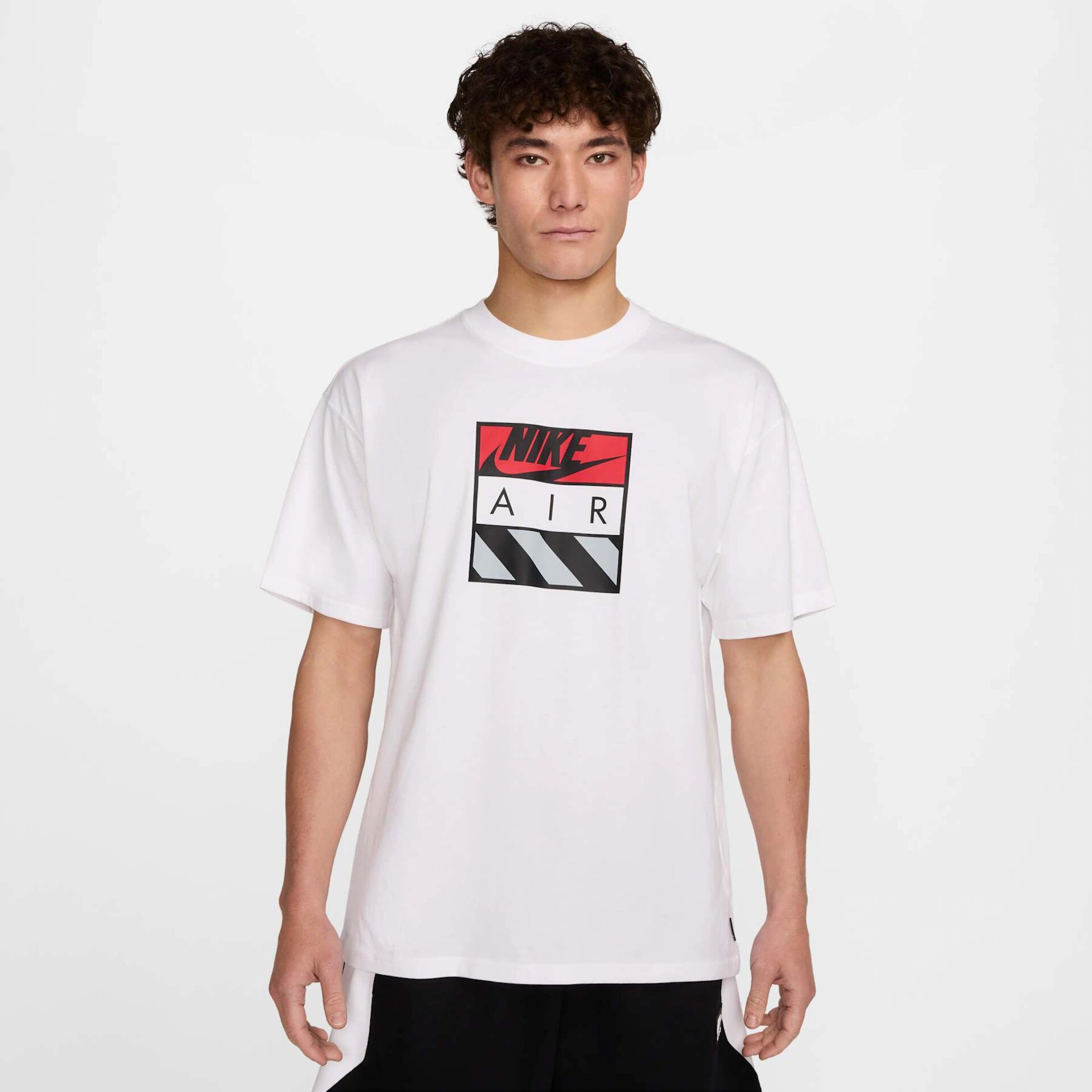 Футболка Sportswear Max90