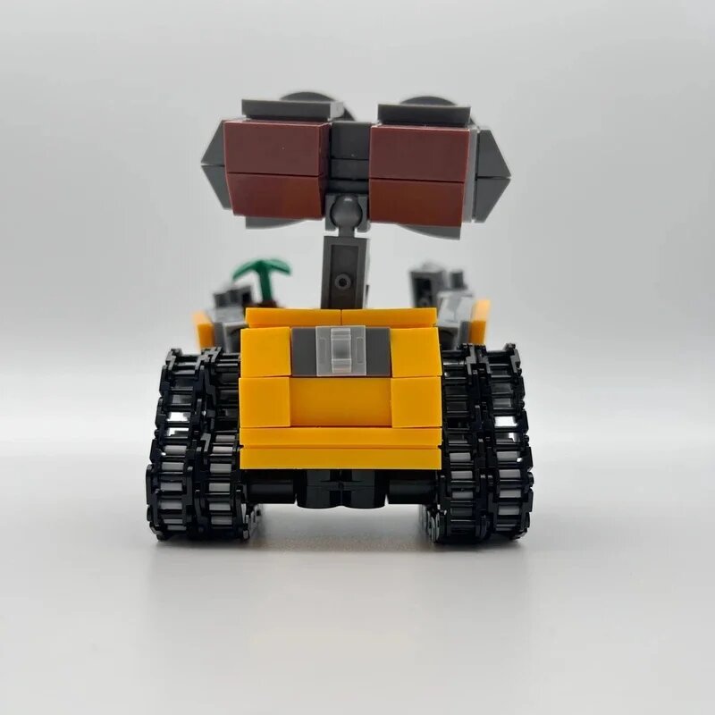 Конструктор Wall-E из блоков — фото 1