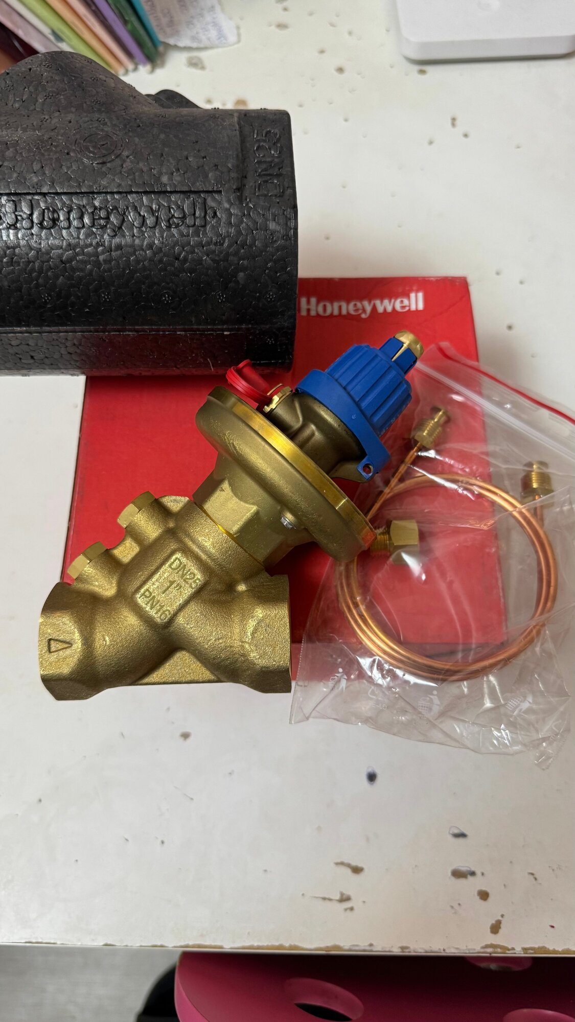 Регулятор перепада давления Honeywell V5001PY1025