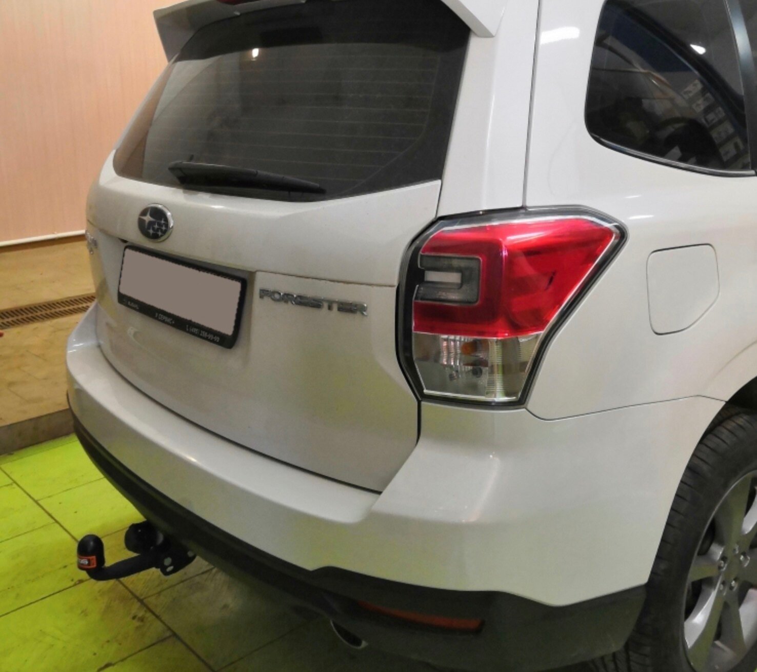 Фаркоп на SUBARU FORESTER (2013) (без электрики, паспорт/сертификат в комплекте) Автос. SU 07