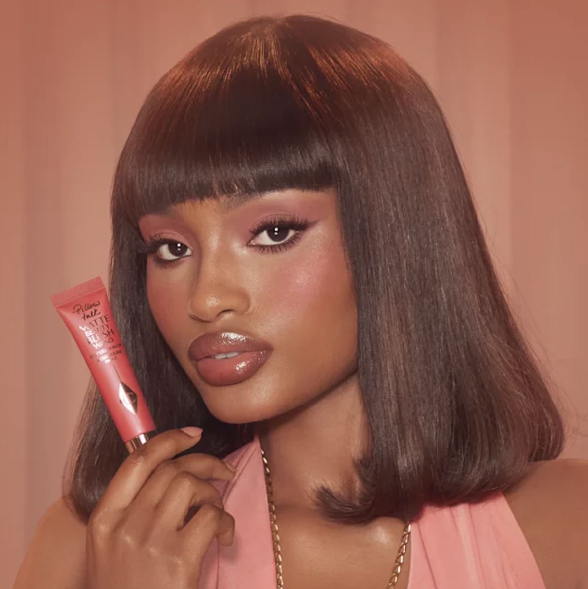 Charlotte Tilbury жидкие румяна Matte Beauty Blush Wand (Pillow Talk Dream Pop)