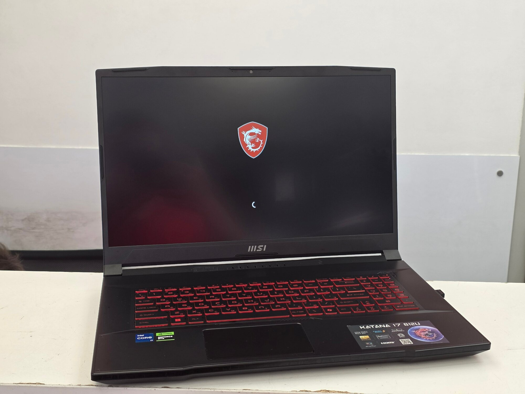17.3" Ноутбук MSI Katana 17 B12UCR-820XRU i7 12650H\16GB\RTX 3050\512SSD