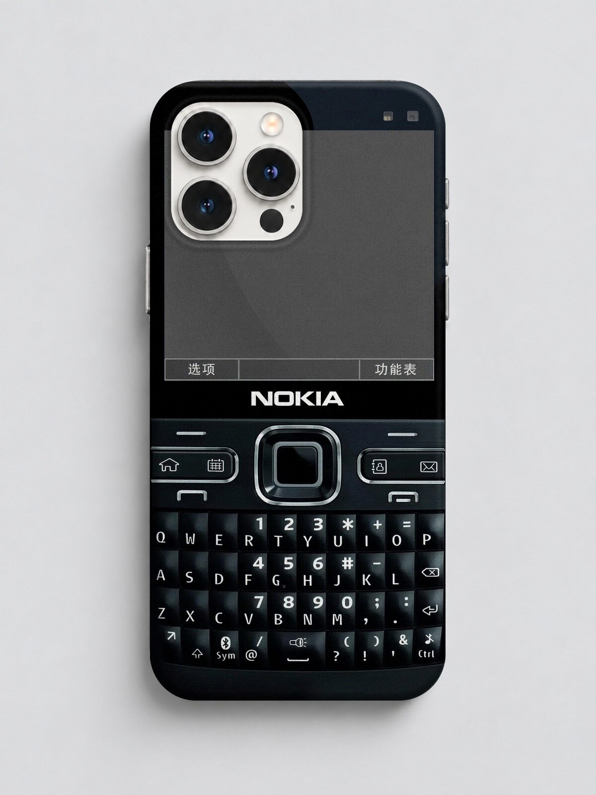 Прозрачный чехол на iPhone 15 Pro Nokia E72