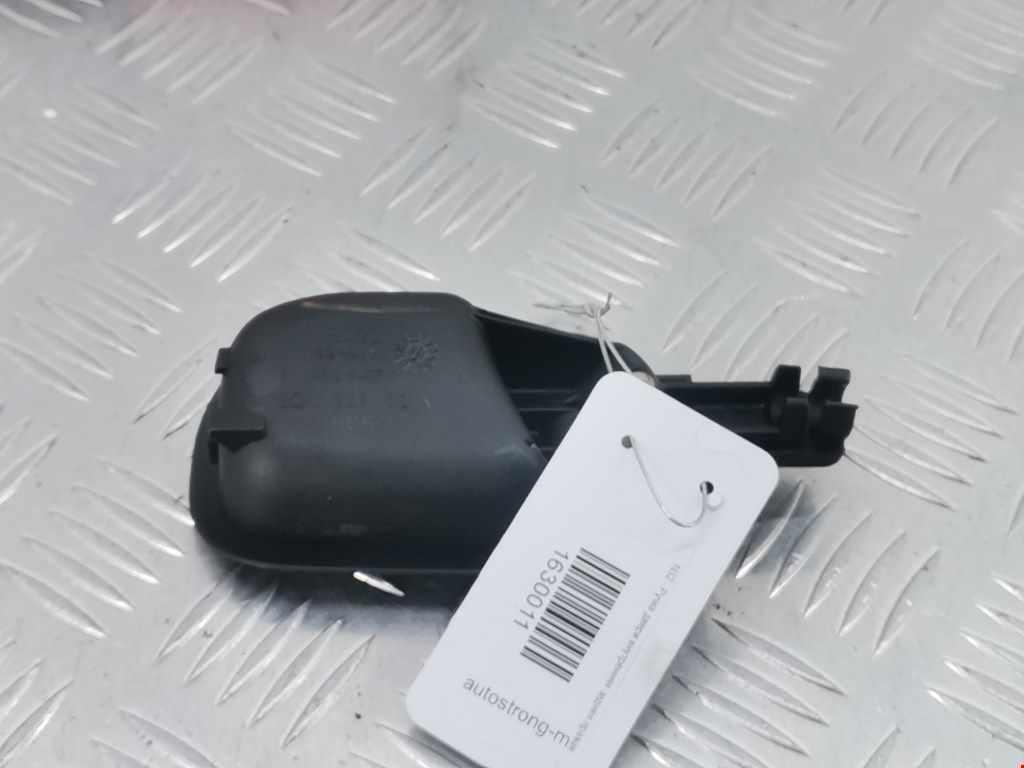 Ручка двери внутренняя задняя правая / 1630011 8D0839020 8D0839020 для Audi A4 B5 (с пробегом)