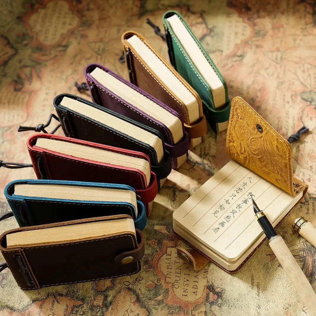 Блокнот Mini Pocket Leather Notebook сшитый, 88 листов, голубой, геометрический рисунок, для детей и учебы — фото 1