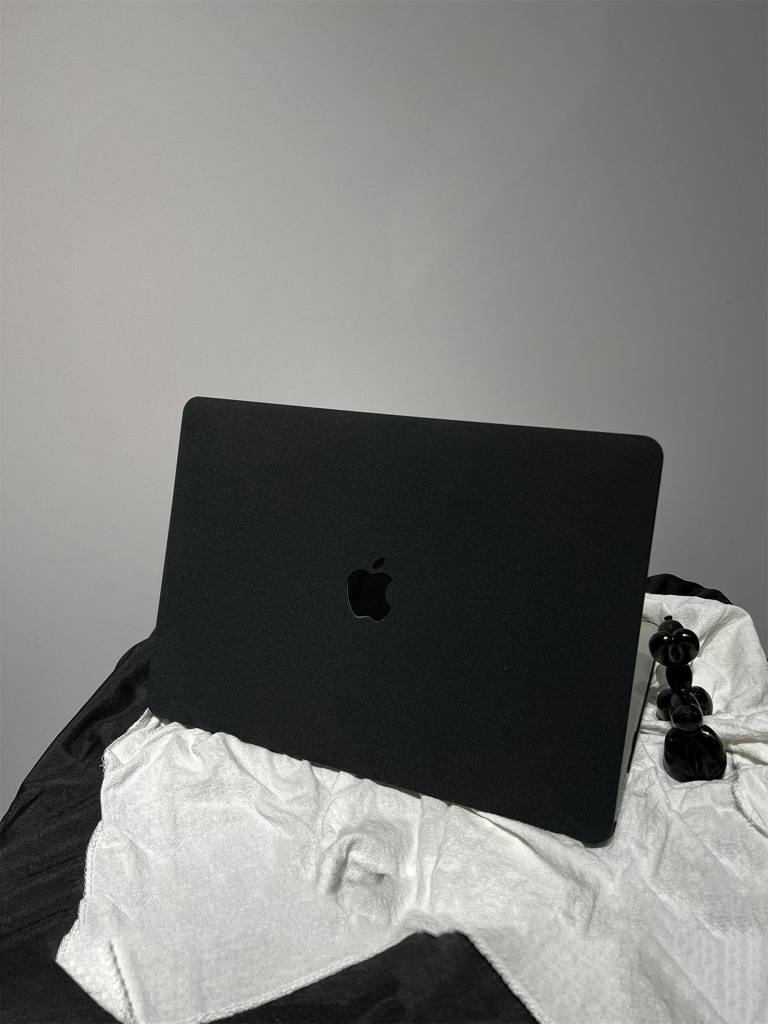 Жесткий кейс Macbook Чехол-накладка Case для Macbook Air 13,6" 2022-2026 A2681(M2)/A3113(M3)/A3240(M4)/A3449(M5)