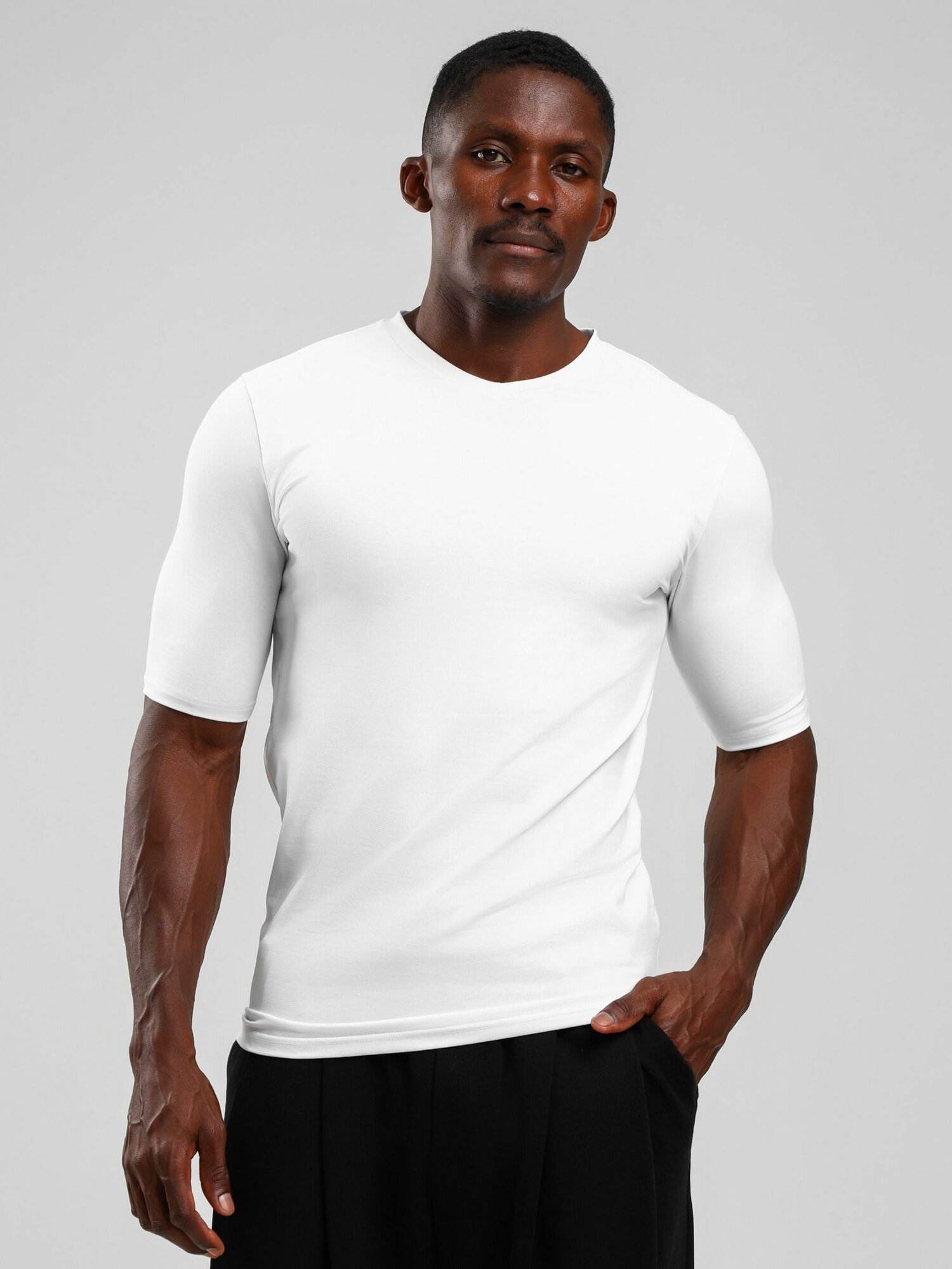 Футболка V2-SHIRT