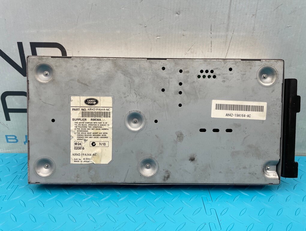 Блок электронный Land Rover Range Rover 2011 L322 508PS 5.0 (OHC SGDI SC) OEM LR023678