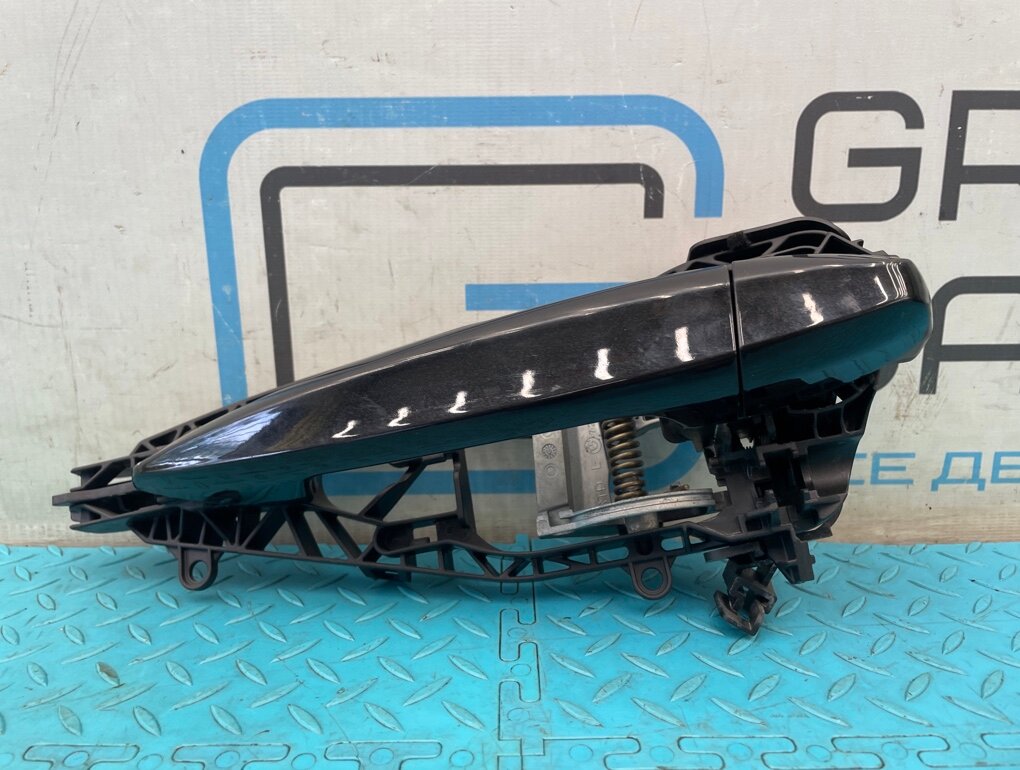 Ручка двери наружная BMW X5 F15 арт. 162606