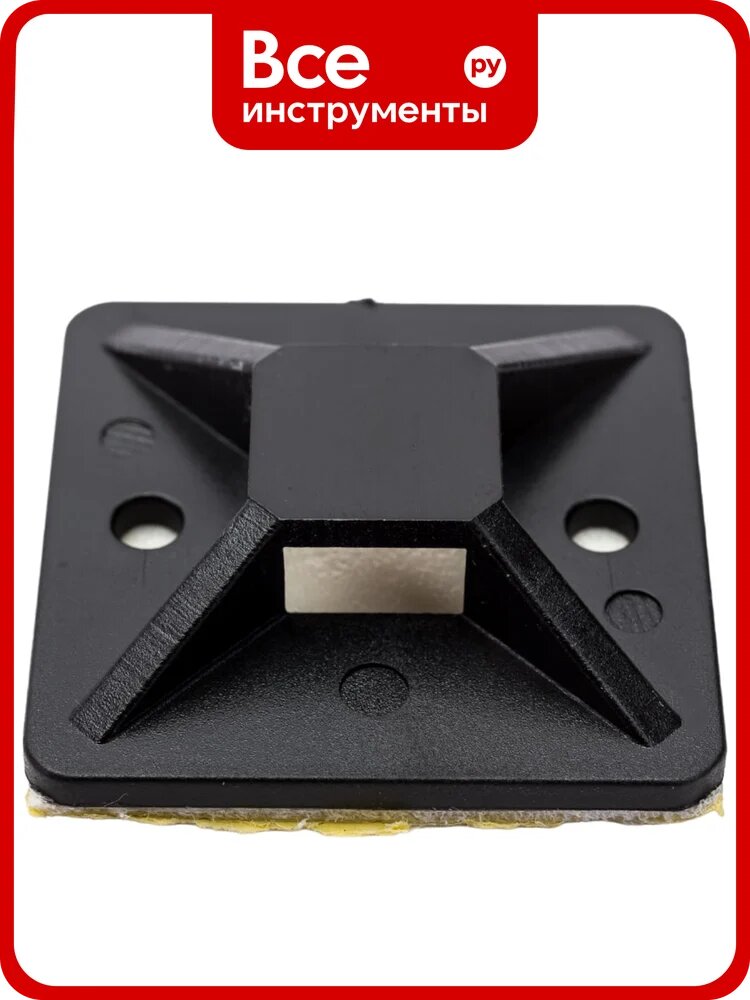 Самоклеящаяся площадка под хомуты IEK 30x30 черная 100 шт. UHP31-30-100