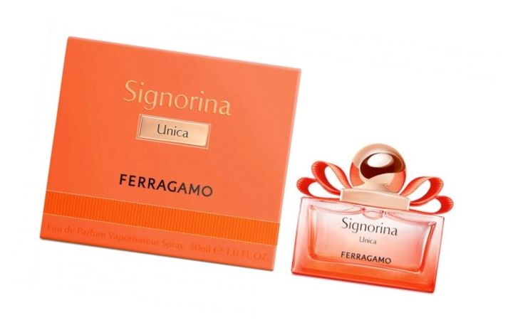 Signorina Unica Ferragamo - женская парфюмерная вода 30 мл / Синьорина Юника