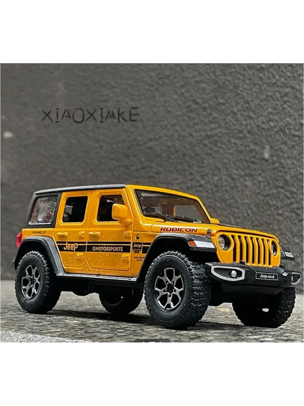 Игрушечная машинкаX, Цвет желтый, Масштаб модели 1/24, Марка автомобиля Jeep