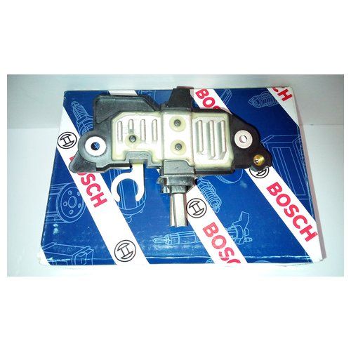 Регулятор напряжения генератора 6f903803b Bosch 1986AE0096
